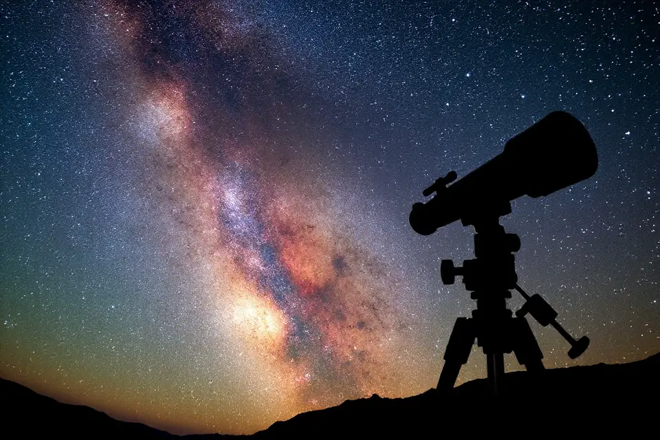 10+ Royalty Free Telescope & Milky Way Photos - Sentinel Mission